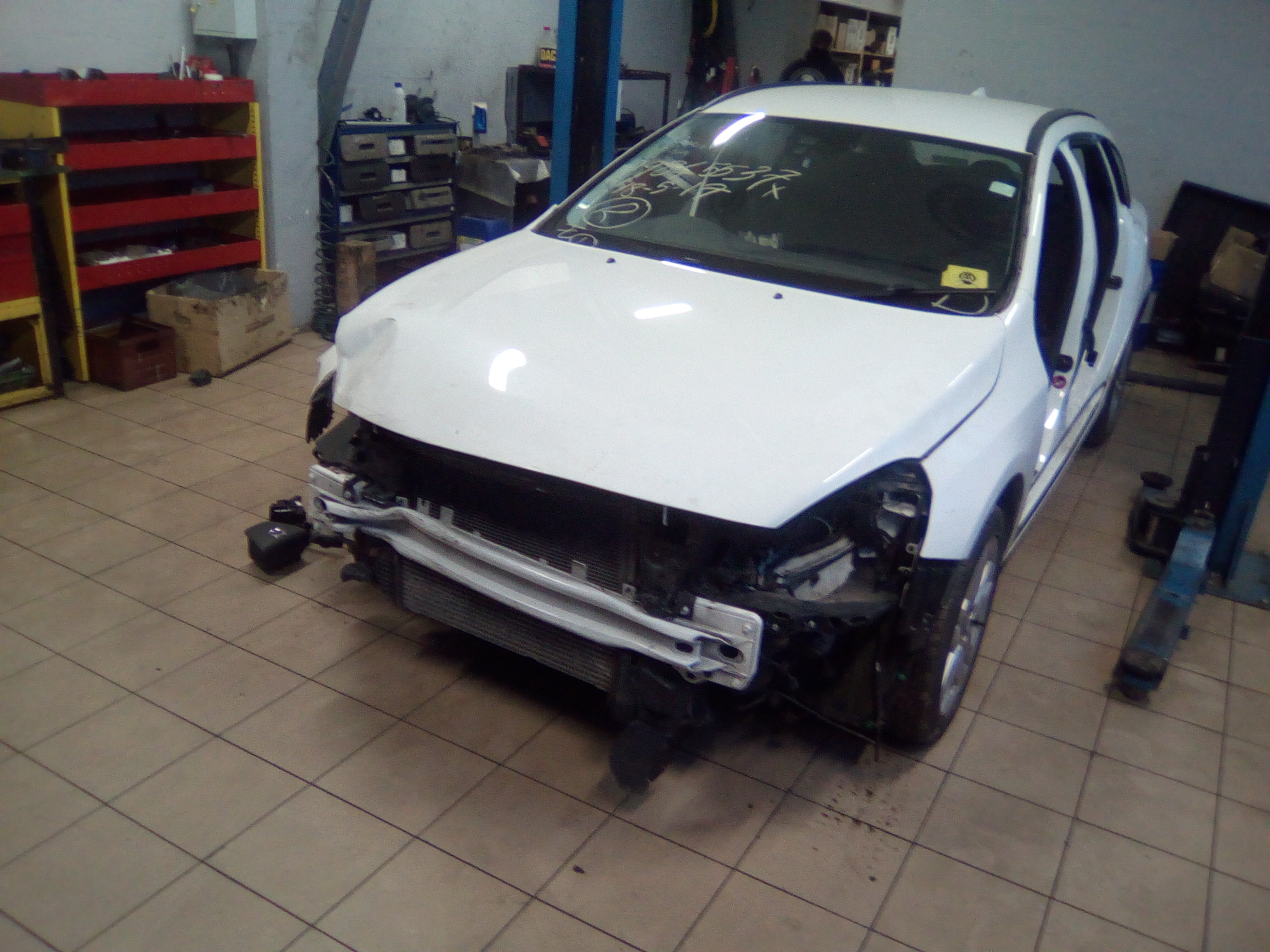 Used VOLVO V60 Rear shock absorber 31340700