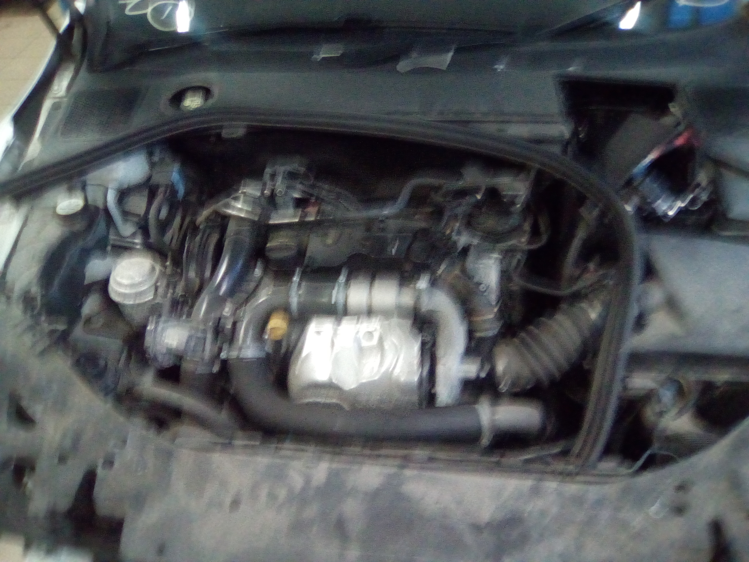 Used VOLVO V60 Windscreen strut outer 31335865