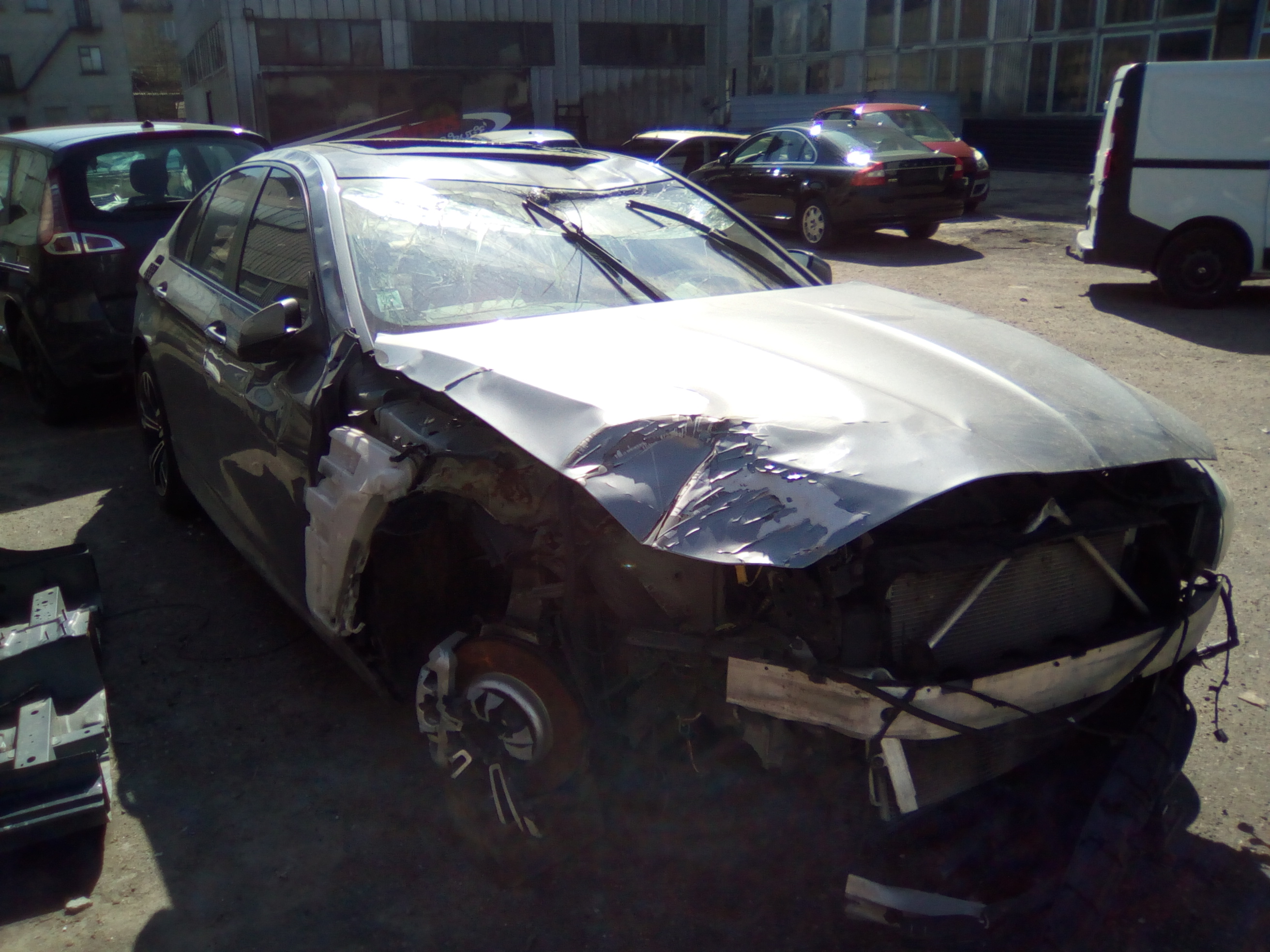 Used BMW 5 SERIES Roof strip 51137274739