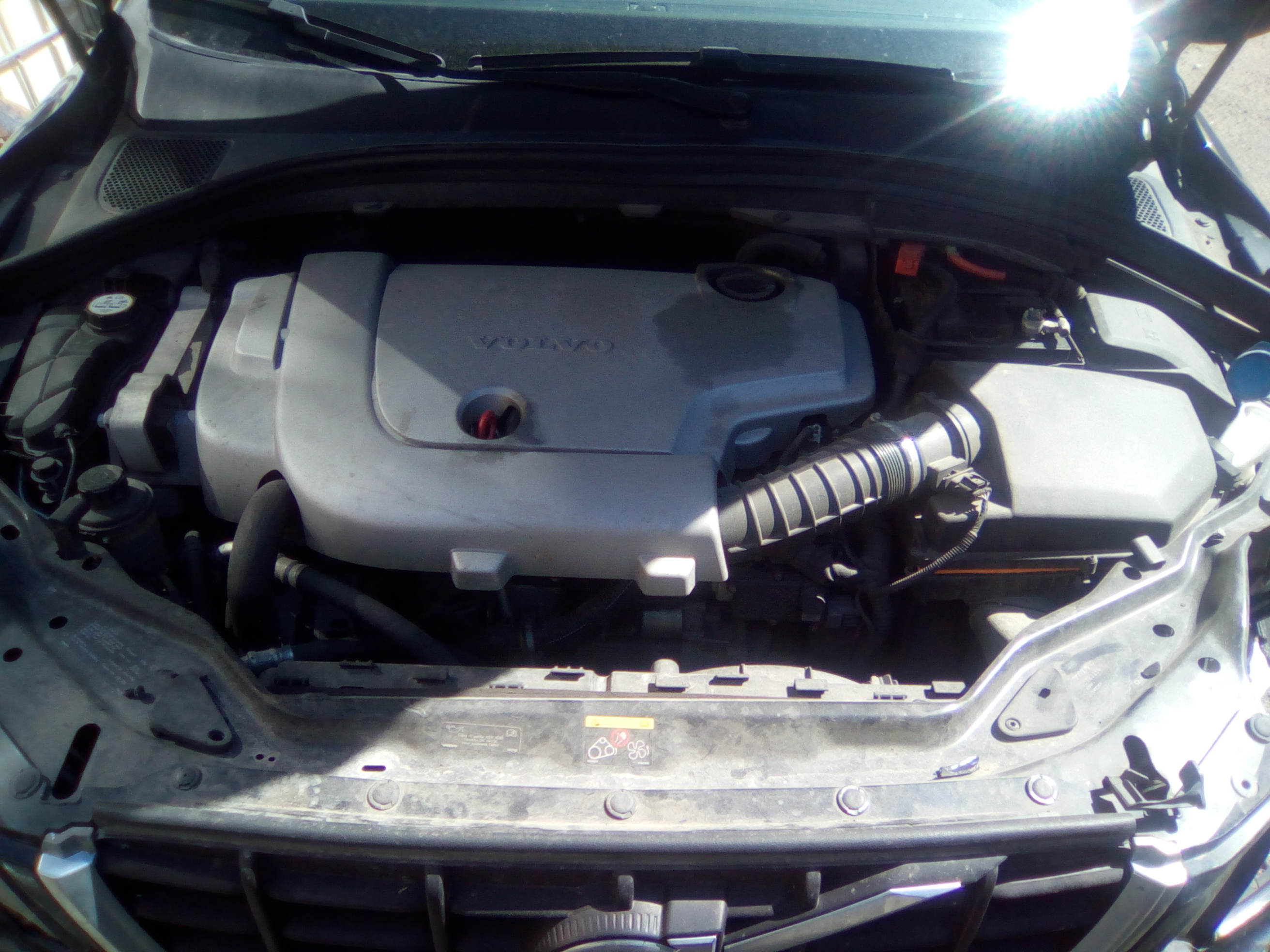 Used VOLVO XC60 The rear axle pulled 31262439