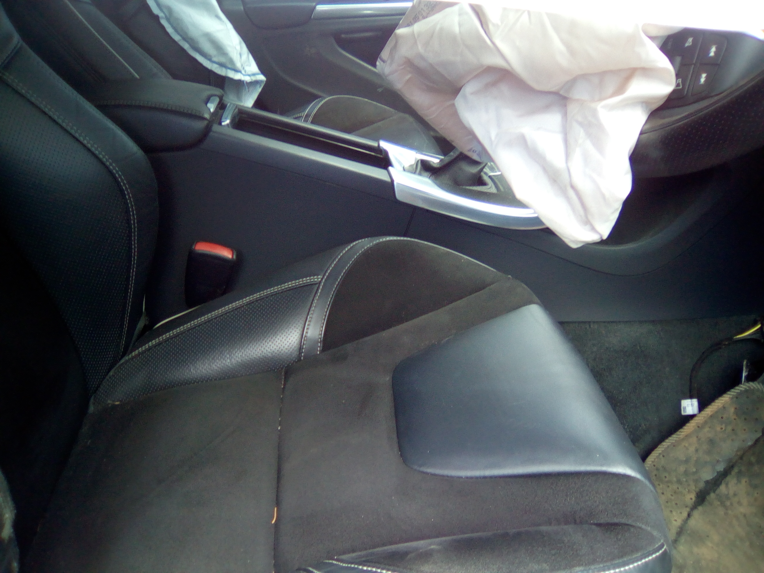 Used VOLVO V60 Front door window motor 31253061