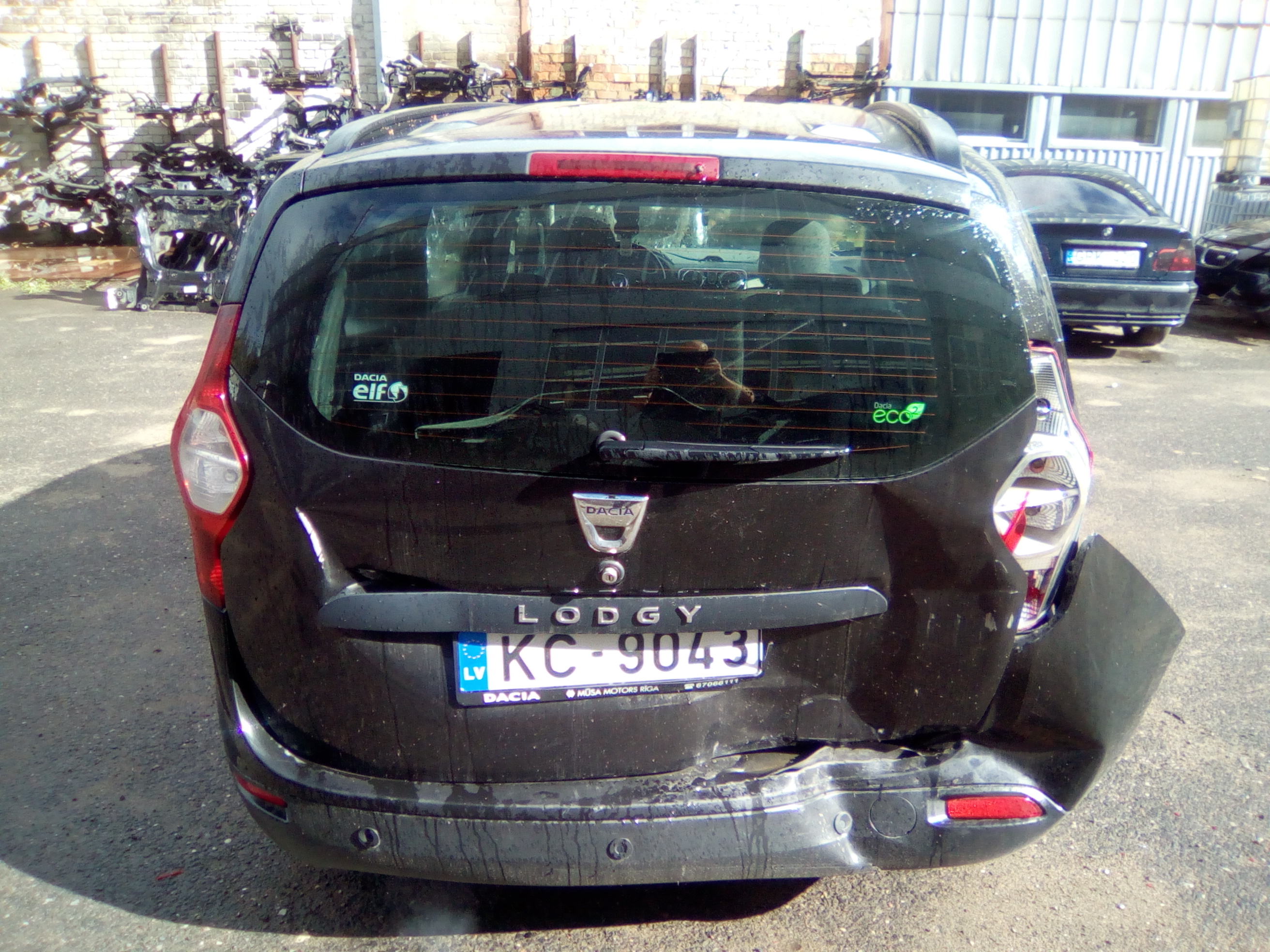 Used Dacia Lodgy Rear bumper reflector 8200751779