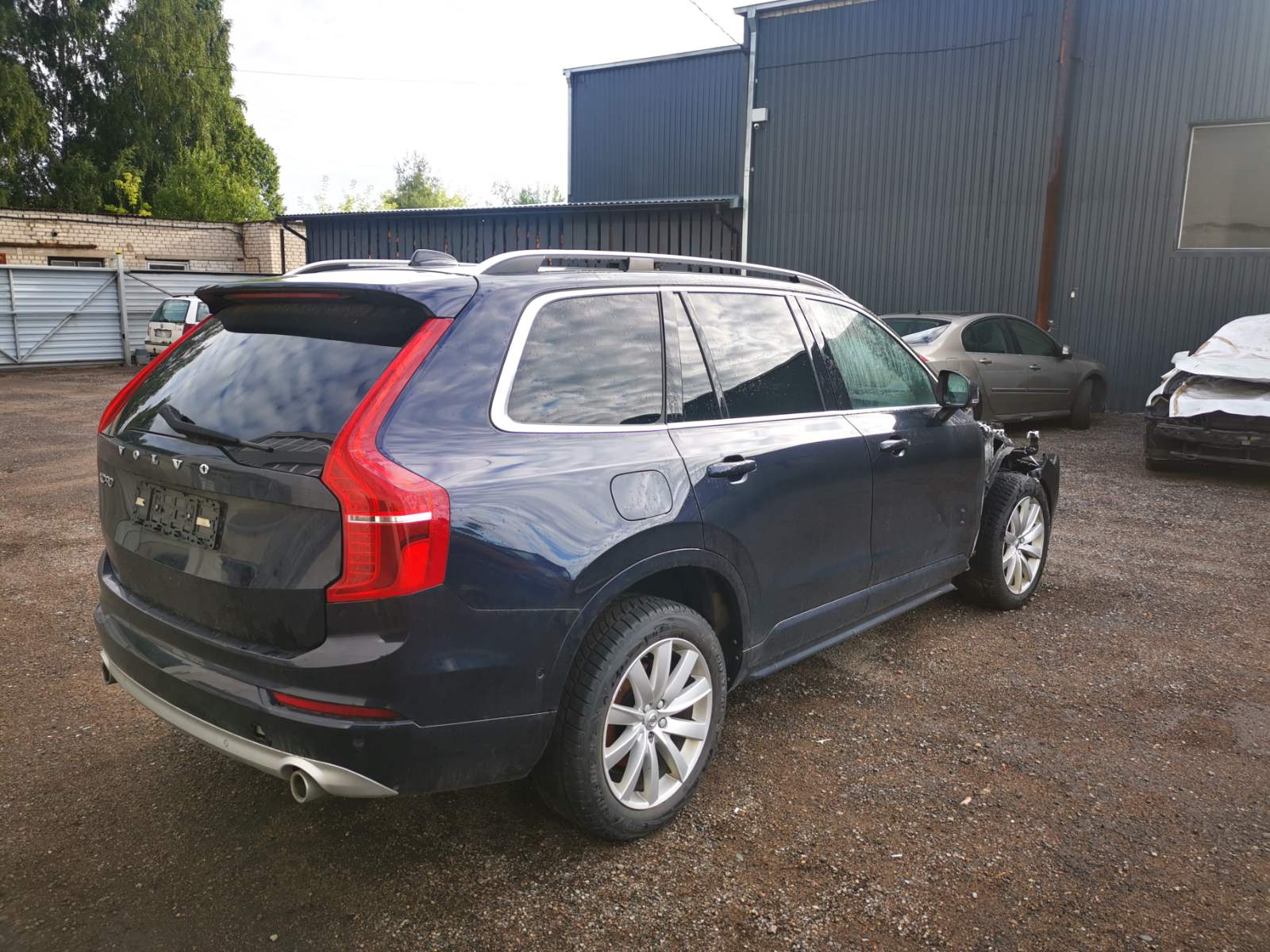 Used VOLVO XC90 Control panel 31355909