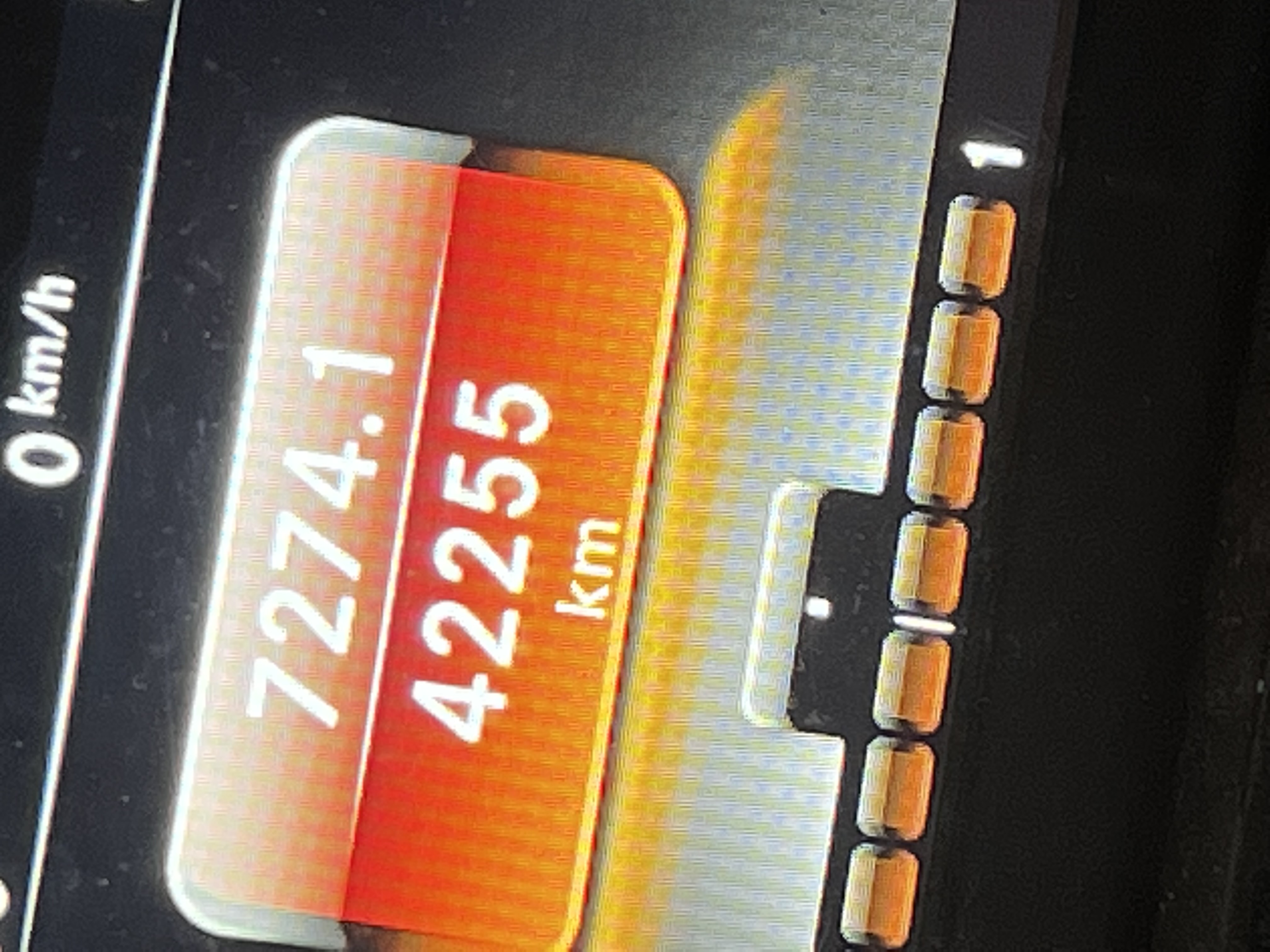 Used Smart Forfour Trunk sealing rubber on the body A4537410100