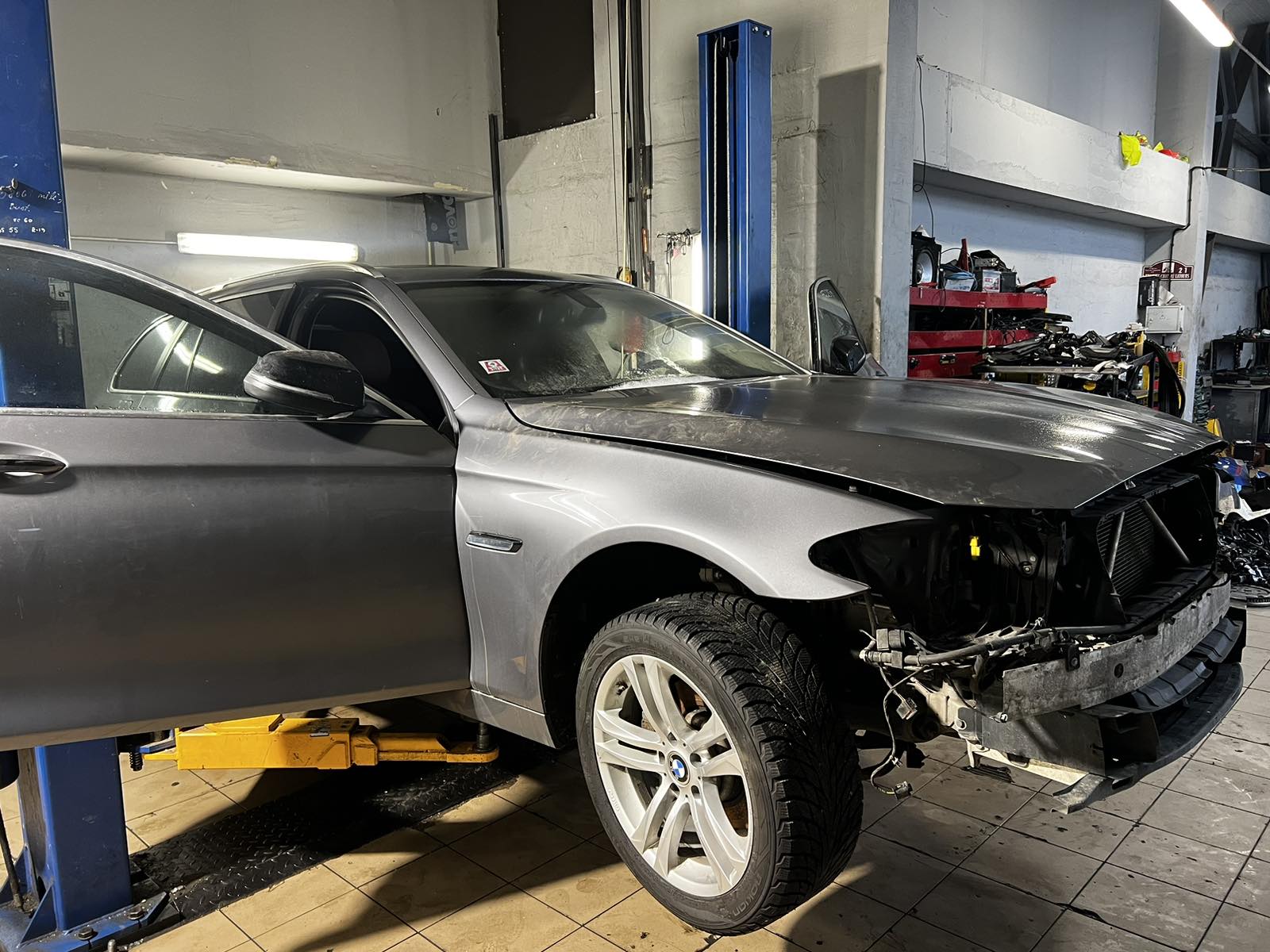 Used BMW 5 SERIES Radiator set and its details