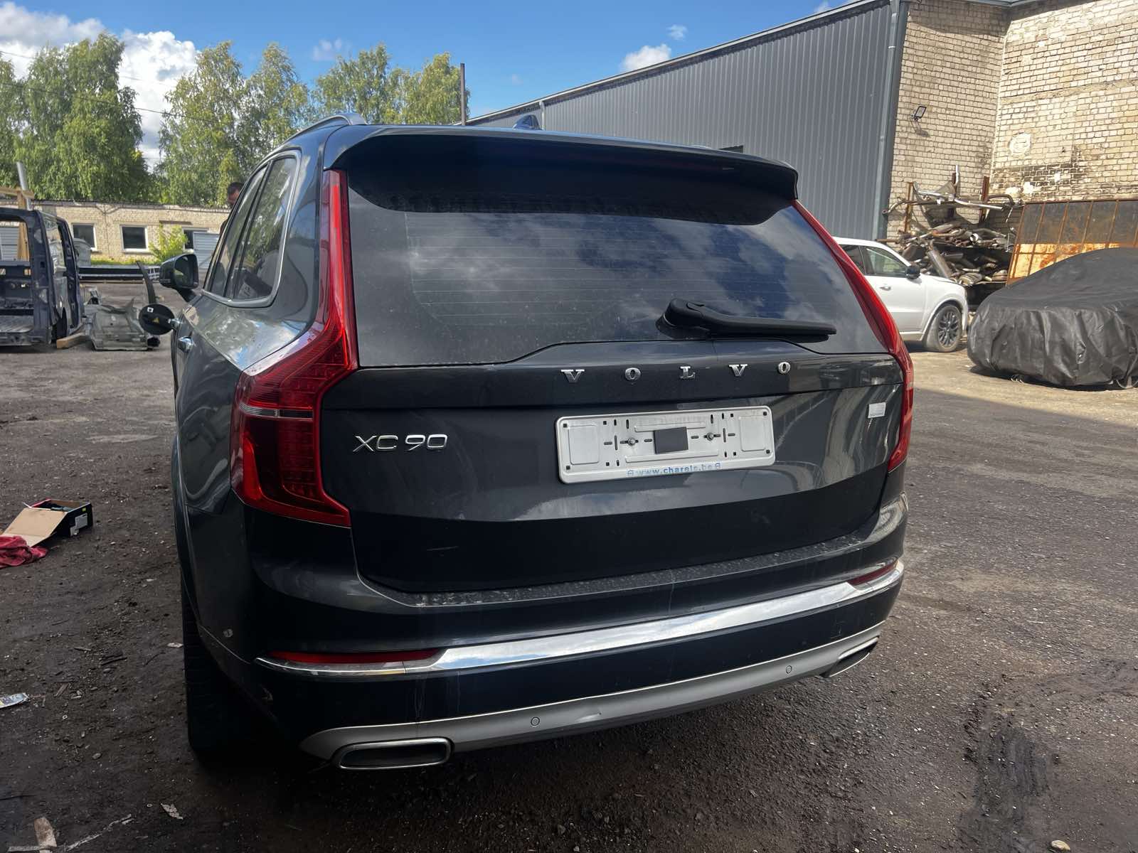 Used VOLVO XC90 Cooling radiator hose 31338404