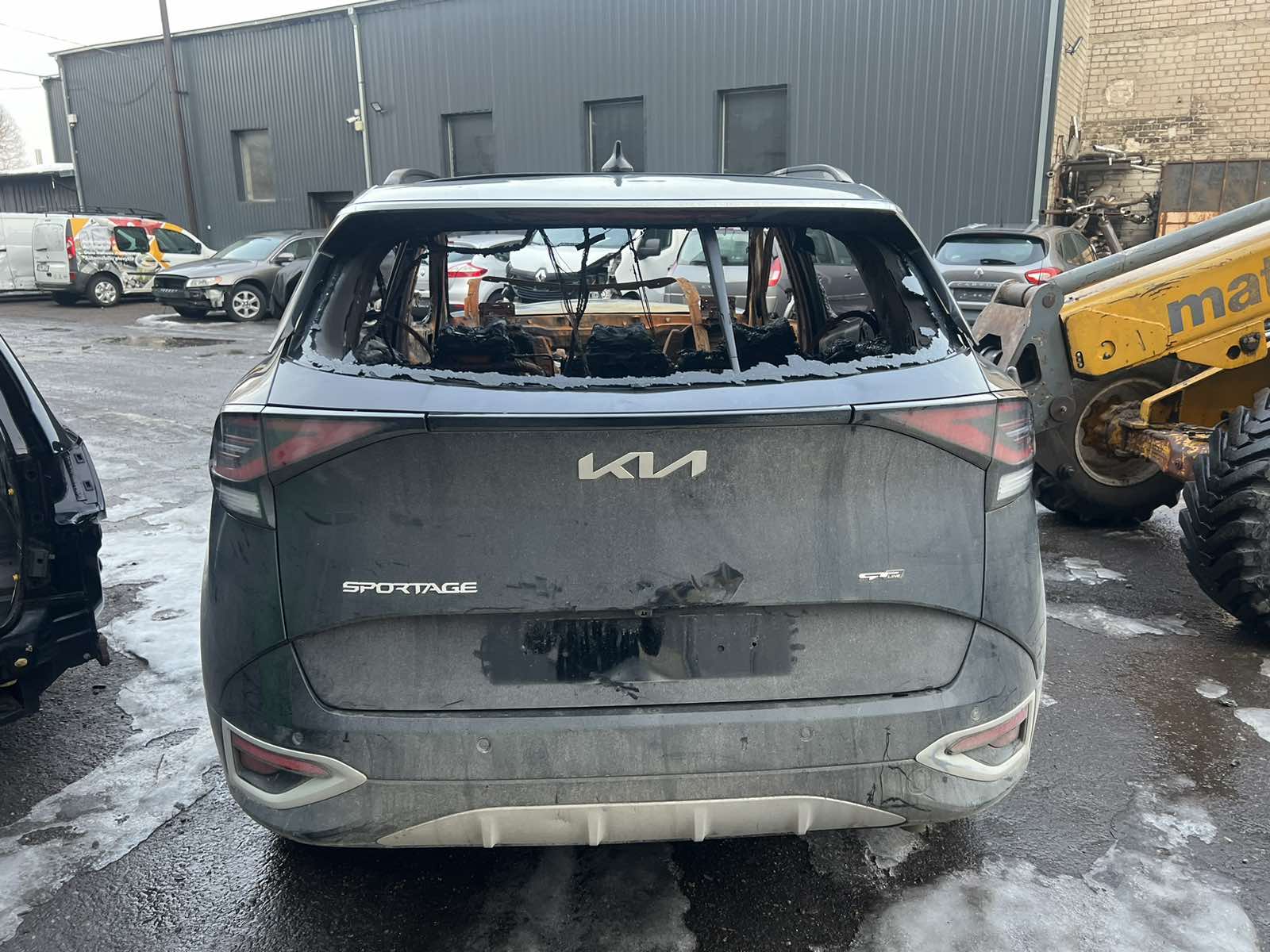 Used Kia Sportage Rear bumper 86650R2CB0