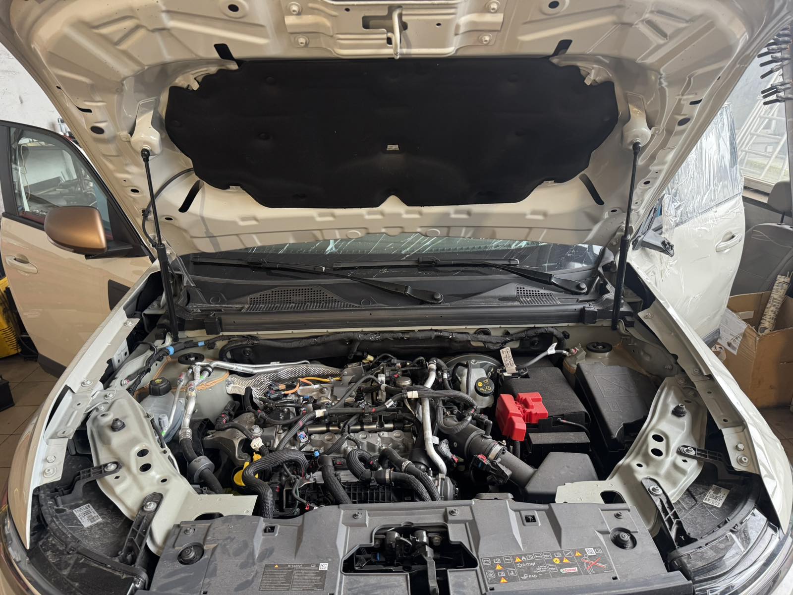 Used Dacia Duster Radiator set and its details